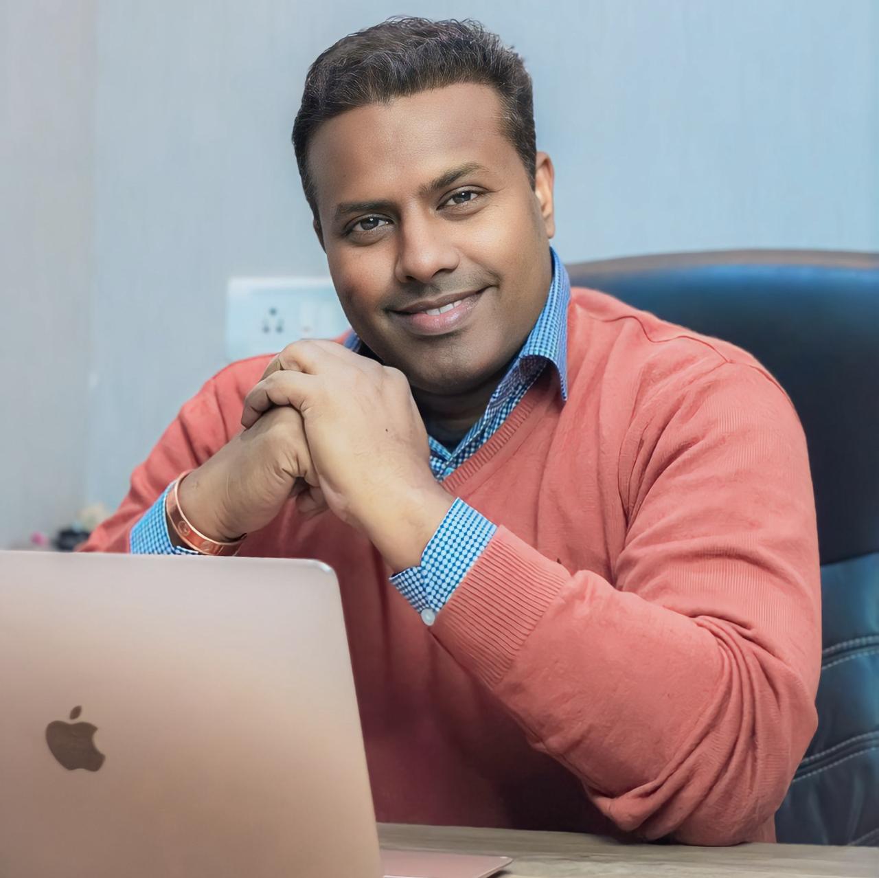 Upper vs Lower Funnel Marketing: Key Differences & Strategies